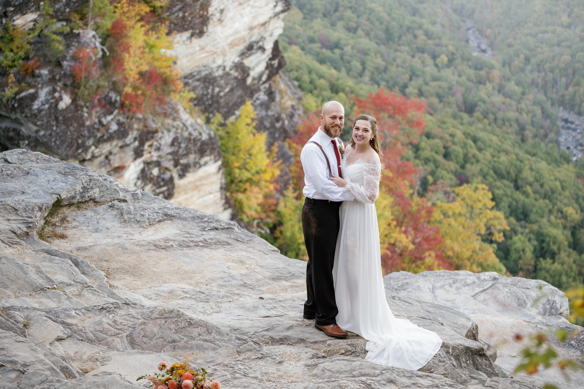Wisemans View Elopement at Linville Gorge | All Inclusive Elopement ...